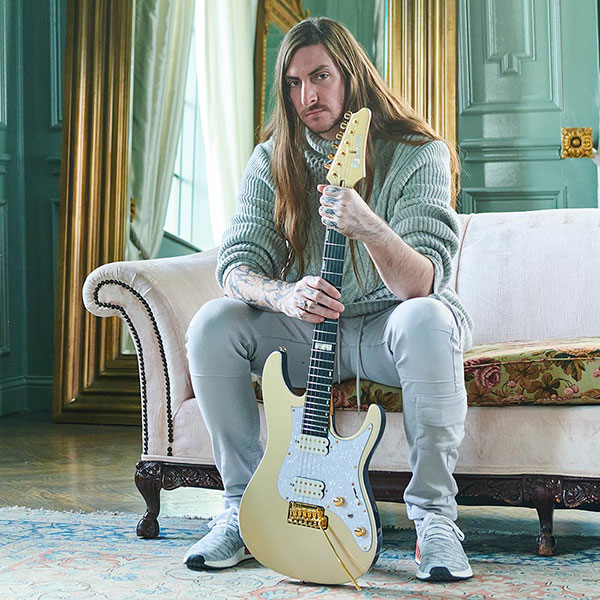 John Petrucci's Guitar Universe 4.0 | 4 Days & Nights of Shredding ...